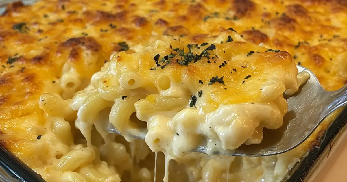The Ultimate Five Cheese Mac Recipe - JunoRecipes